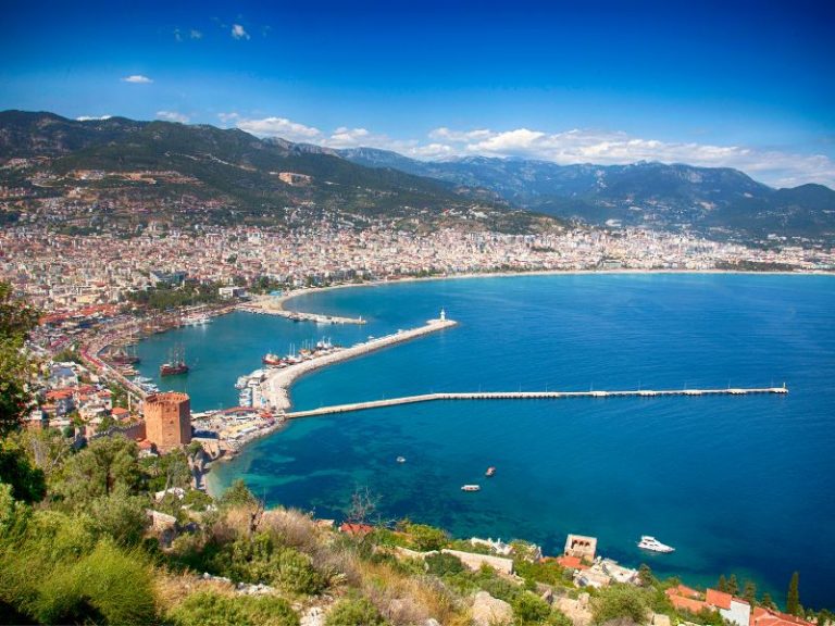 Alanya Vs Antalya: Which is Better? - The Turkey Traveler Alanya Vs Antalya: Which is Better? - The Turkey Traveler