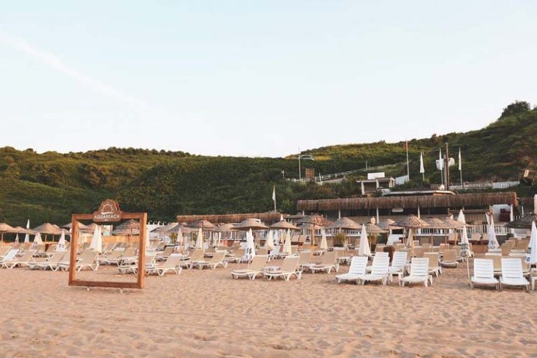 16 Best Beaches In Istanbul For A Tropical Vacation! - The Turkey Traveler