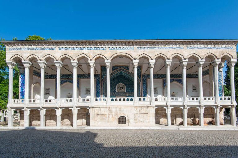 What Are The Istanbul Archeological Museums? - The Turkey Traveler