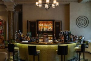 10 Best Rooftop Bars in Istanbul For 2024! - The Turkey Traveler